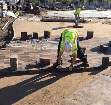 Services - Structures